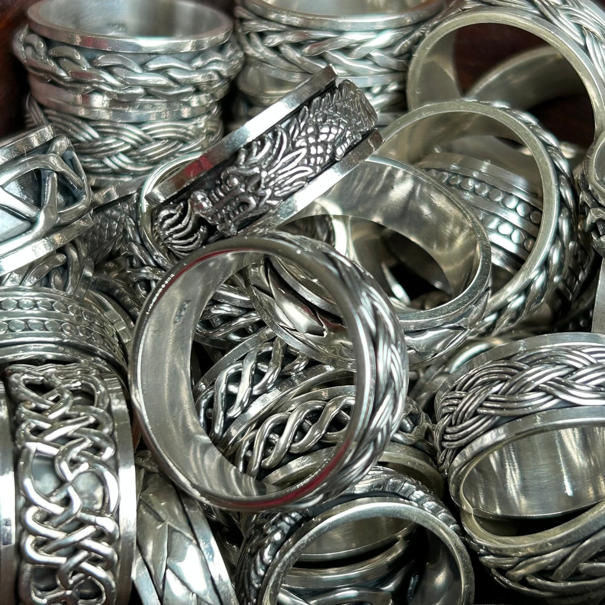 LARGE Fidget / Spinning Rings – Lovezazenboutique